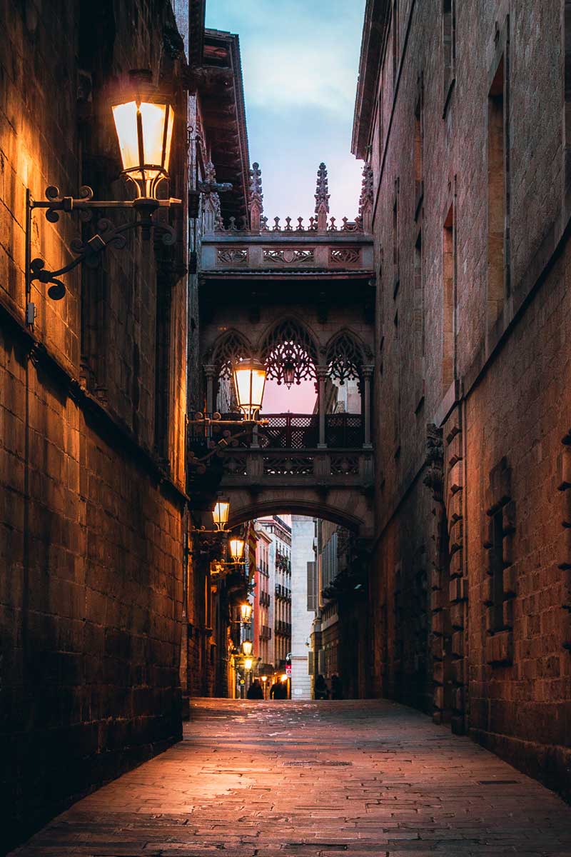 Barri Gotic : A Guide to Exploring Barcelona's Gothic Quarter