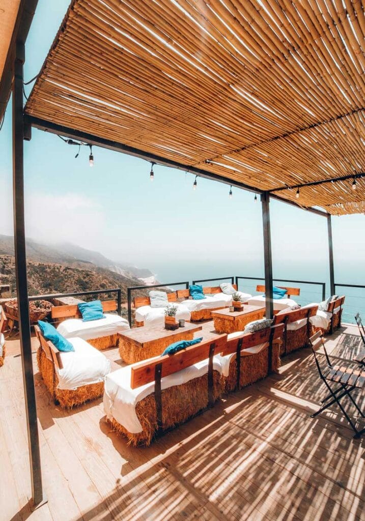 Cuatro Cuatros // Cocktails, Sunsets and Sweeping Views in Ensenada