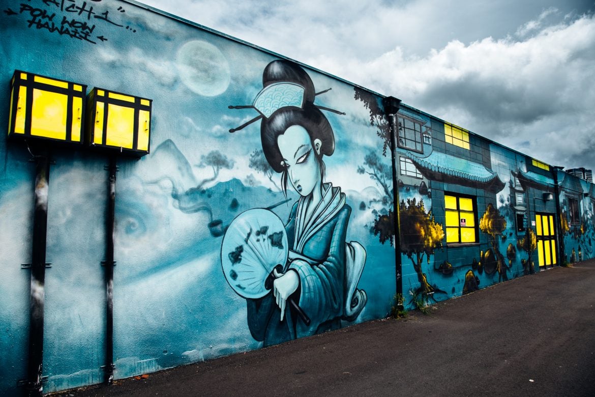 A Guide to Kakaako // Mural Hunting in Honolulu's Coolest Neighborhood