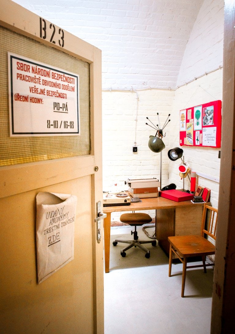 10-Z Bunker Hostel : Sleeping in a Nuclear Fallout Shelter in Brno