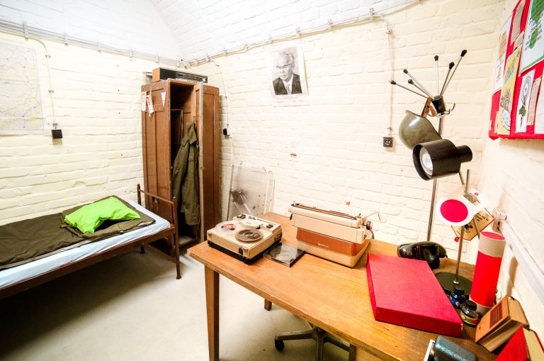 10-Z Bunker Hostel : Sleeping in a Nuclear Fallout Shelter in Brno