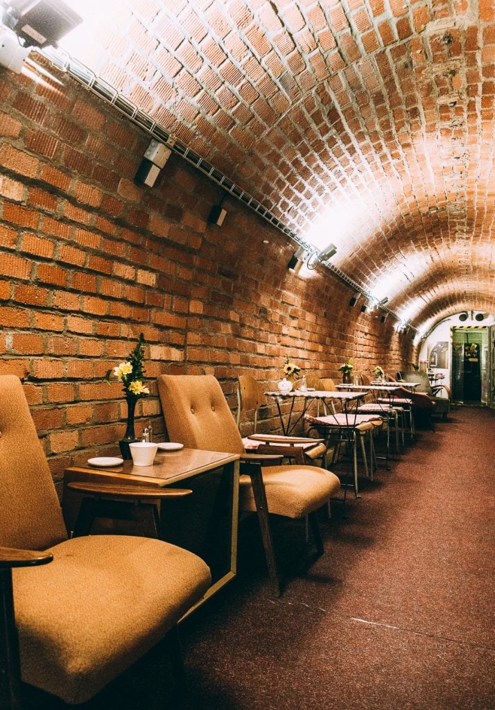 10-Z Bunker Hostel : Sleeping in a Nuclear Fallout Shelter in Brno